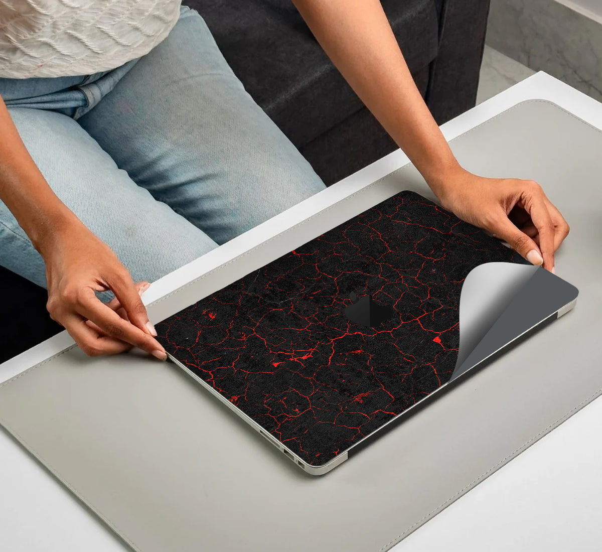 MacBook Neo Skins – Skinociti